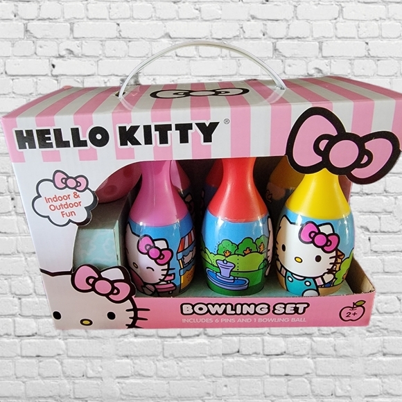 Hello Kitty | Toys | New Hello Kitty Indoor Outdoor Bowling Set New In ...